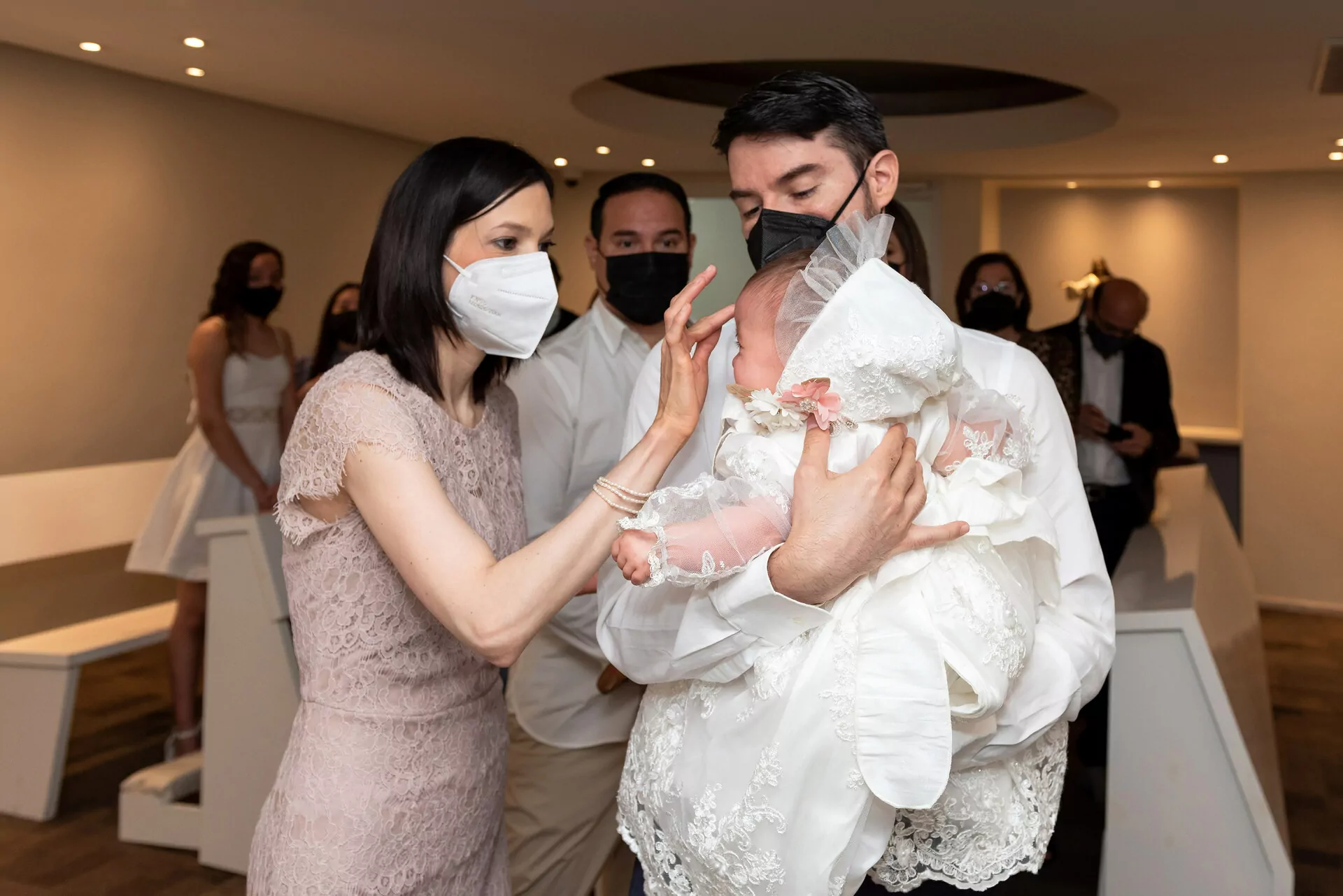 Valeria y Victoria - Bautizo en Parr. Santa Engracia